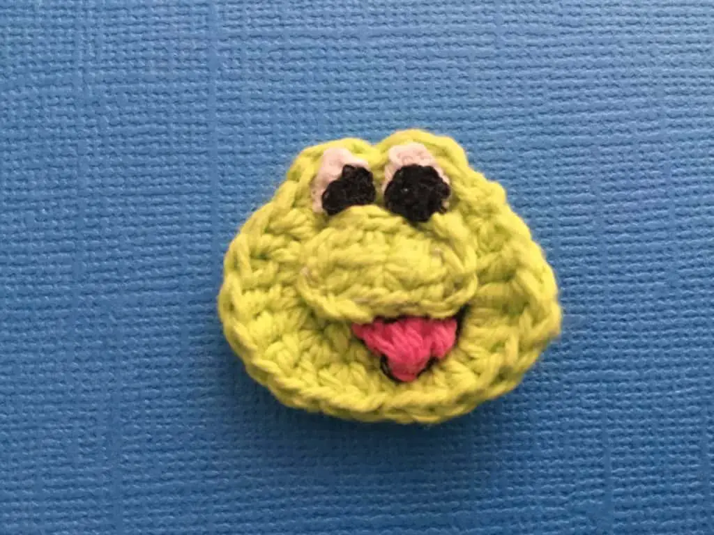 Diving Frog Crochet Pattern • Kerri's Crochet