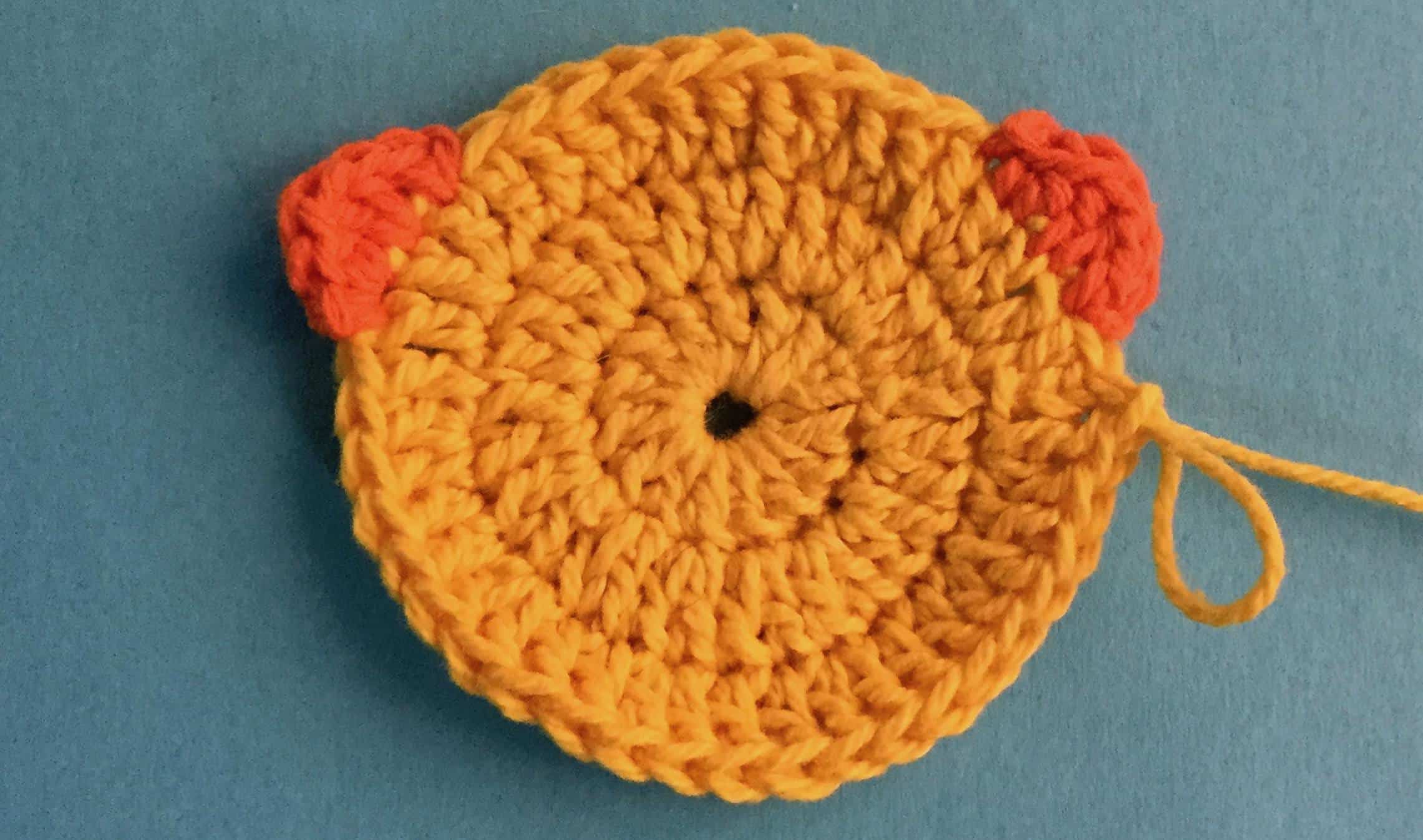 crochet-sitting-lion-head-and-beginning-ears • Kerri's Crochet