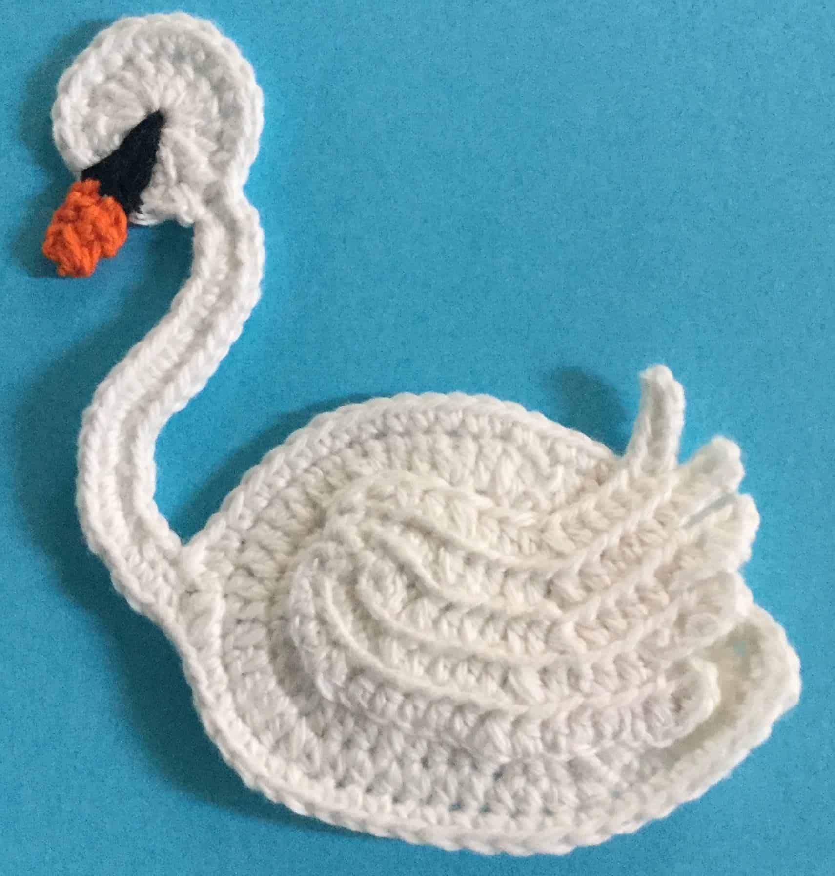 Crochet Swan Pattern • Kerri's Crochet
