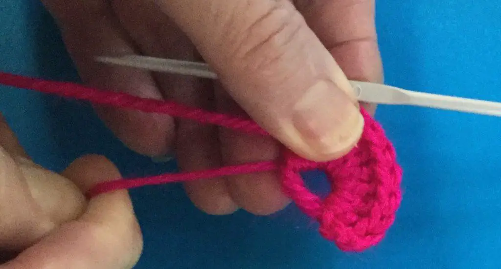Crochet Magic Loop • Kerri's Crochet