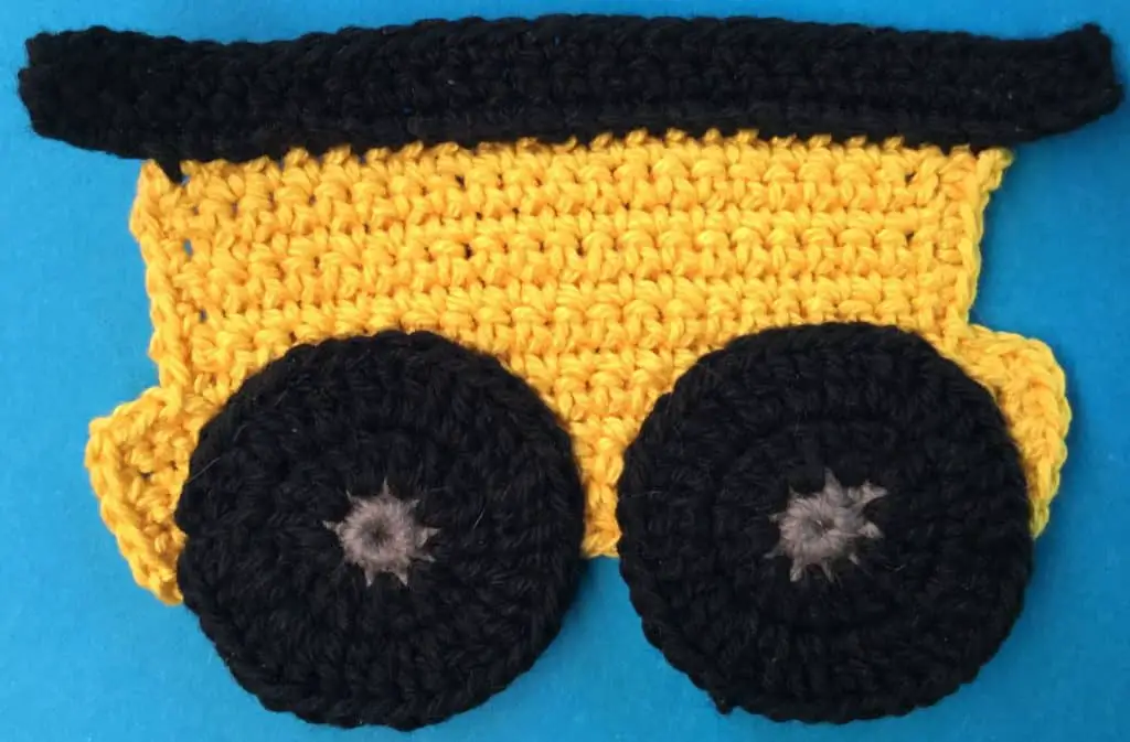 Crochet Pattern for Train Carriage Appliqué • Kerri's Crochet