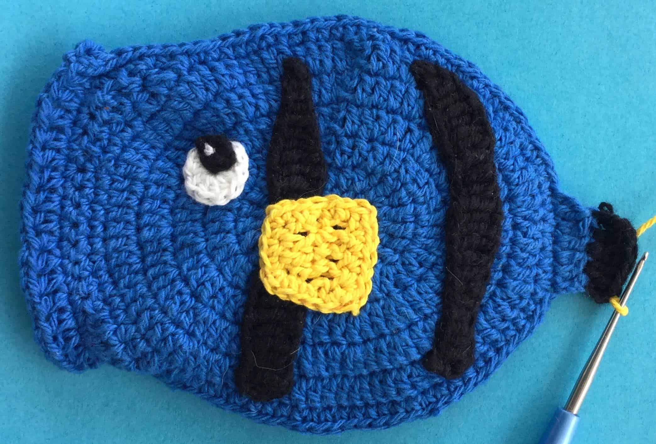 crochet-fish-scrubbie-joining-for-third-tail • Kerri's Crochet