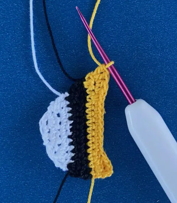 Crochet Angelfish Pattern • Kerri's Crochet