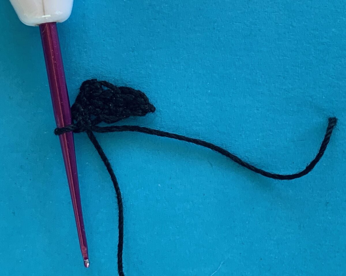 Crochet Magpie Pattern • Kerri's Crochet