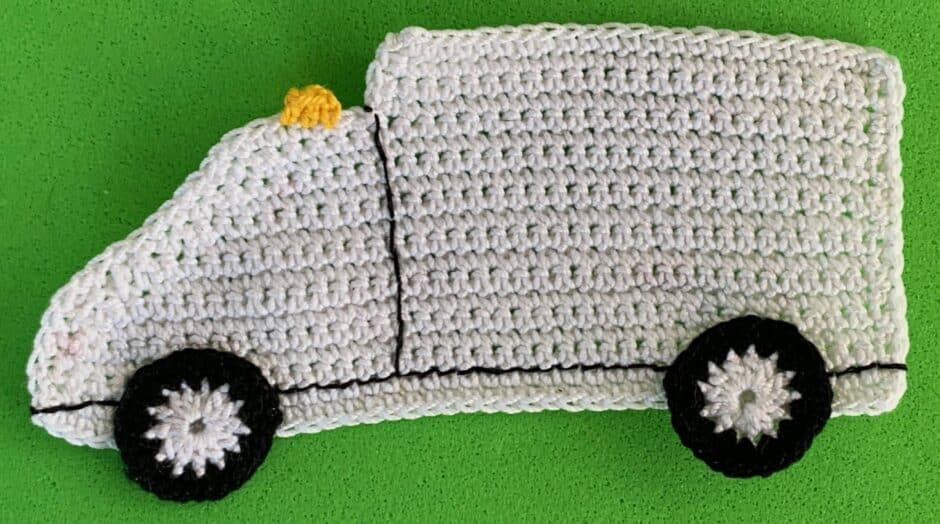 crochet-ambulance-2-ply-body-with-wheels • Kerri's Crochet